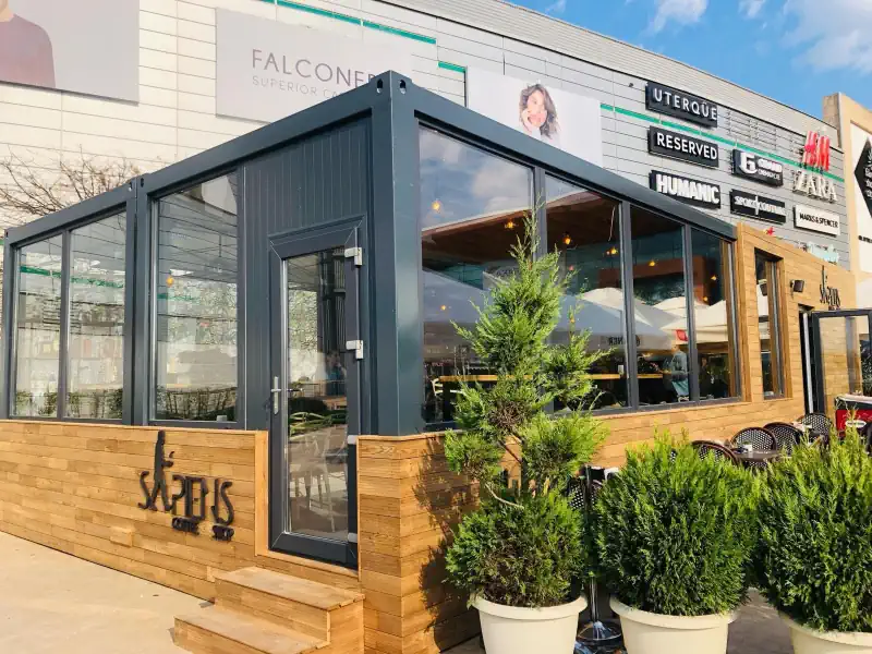 CONTAINERS offices, housing, school, storage, sanitation, Locker rooms